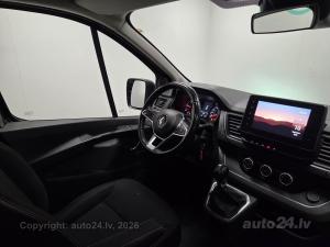 Melns Renault Trafic 2022 Tallina, ar dzinēja tilpumu 2.00 L un nobraukumu 104 tūkst. km par 28900 €, foto 11 vietnē AUTOMOTO.COM.LV