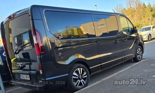 Melns Renault Trafic 2023 Tallina, ar dzinēja tilpumu 2.00 L un nobraukumu 37 tūkst. km par 39900 €, foto 4 vietnē AUTOMOTO.COM.LV