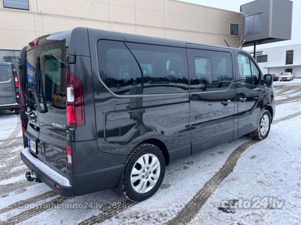Black Renault Trafic 2024 in Tartu, with an engine capacity of 2.00 L and mileage of 10 thousand km for 37900 €, photo 4 on AUTOMOTO.COM.LV