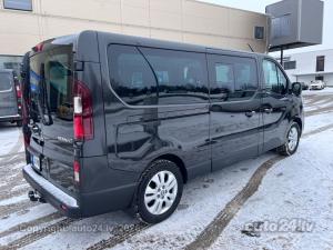 Melns Renault Trafic 2024 Tartu, ar dzinēja tilpumu 2.00 L un nobraukumu 10 tūkst. km par 37900 €, foto 4 vietnē AUTOMOTO.COM.LV
