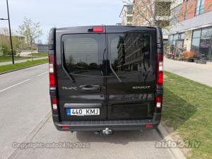 Black Renault Trafic 2024 in Tallinn, with an engine capacity of 2.00 L and mileage of 118 thousand km for 34900 €, photo 5 on AUTOMOTO.COM.LV
