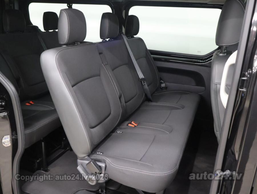 Melns Renault Trafic 2025 Tallina, ar dzinēja tilpumu 2.00 L un nobraukumu 9 tūkst. km par 49000 €, foto 9 vietnē AUTOMOTO.COM.LV