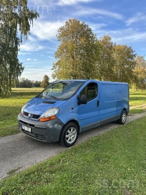 Zils Renault Trafic 2003 Madona, ar dzinēja tilpumu 1.90 L un nobraukumu 475 tūkst. km par 1950 €, foto  vietnē AUTOMOTO.COM.LV