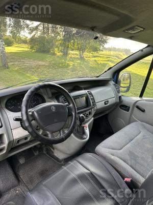 Zils Renault Trafic 2003 Madona, ar dzinēja tilpumu 1.90 L un nobraukumu 475 tūkst. km par 1950 €, foto 6 vietnē AUTOMOTO.COM.LV
