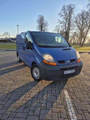 Zils Renault Trafic 2004 Šauļi, ar dzinēja tilpumu 1.90 L un nobraukumu 332 tūkst. km par 2380 €, foto  vietnē AUTOMOTO.COM.LV