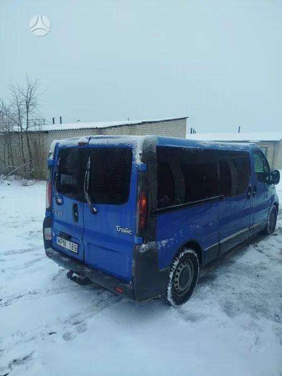 Zils Renault Trafic 2005 Klaipėda, ar dzinēja tilpumu 2.50 L un nobraukumu 444 tūkst. km par 3400 €, foto 3 vietnē AUTOMOTO.COM.LV