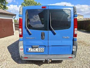 Blue Renault Trafic 2007 in Kaunas, with an engine capacity of 2.46 L and mileage of 433 thousand km for 5000 €, photo 8 on AUTOMOTO.COM.LV
