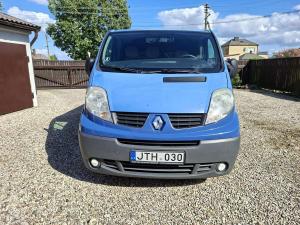 Blue Renault Trafic 2007 in Kaunas, with an engine capacity of 2.46 L and mileage of 433 thousand km for 5000 €, photo 9 on AUTOMOTO.COM.LV