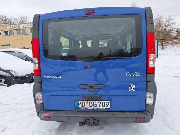 Blue Renault Trafic 2008 in Vilnius, with an engine capacity of 2.00 L and mileage of 169 thousand km for 5350 €, photo 6 on AUTOMOTO.COM.LV