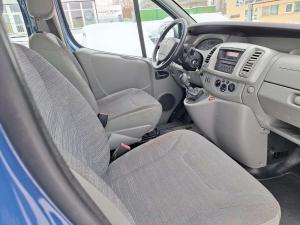 Zils Renault Trafic 2008 Viļņa, ar dzinēja tilpumu 2.00 L un nobraukumu 169 tūkst. km par 5350 €, foto 7 vietnē AUTOMOTO.COM.LV