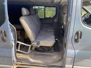 Zils Renault Trafic 2008 Kauņa, ar dzinēja tilpumu 2.00 L un nobraukumu 462 tūkst. km par 2900 €, foto 5 vietnē AUTOMOTO.COM.LV