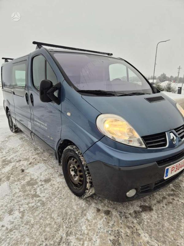 Zils Renault Trafic 2009 Kauņa, ar dzinēja tilpumu 2.50 L un nobraukumu 290 tūkst. km par 4900 €, foto 1 vietnē AUTOMOTO.COM.LV