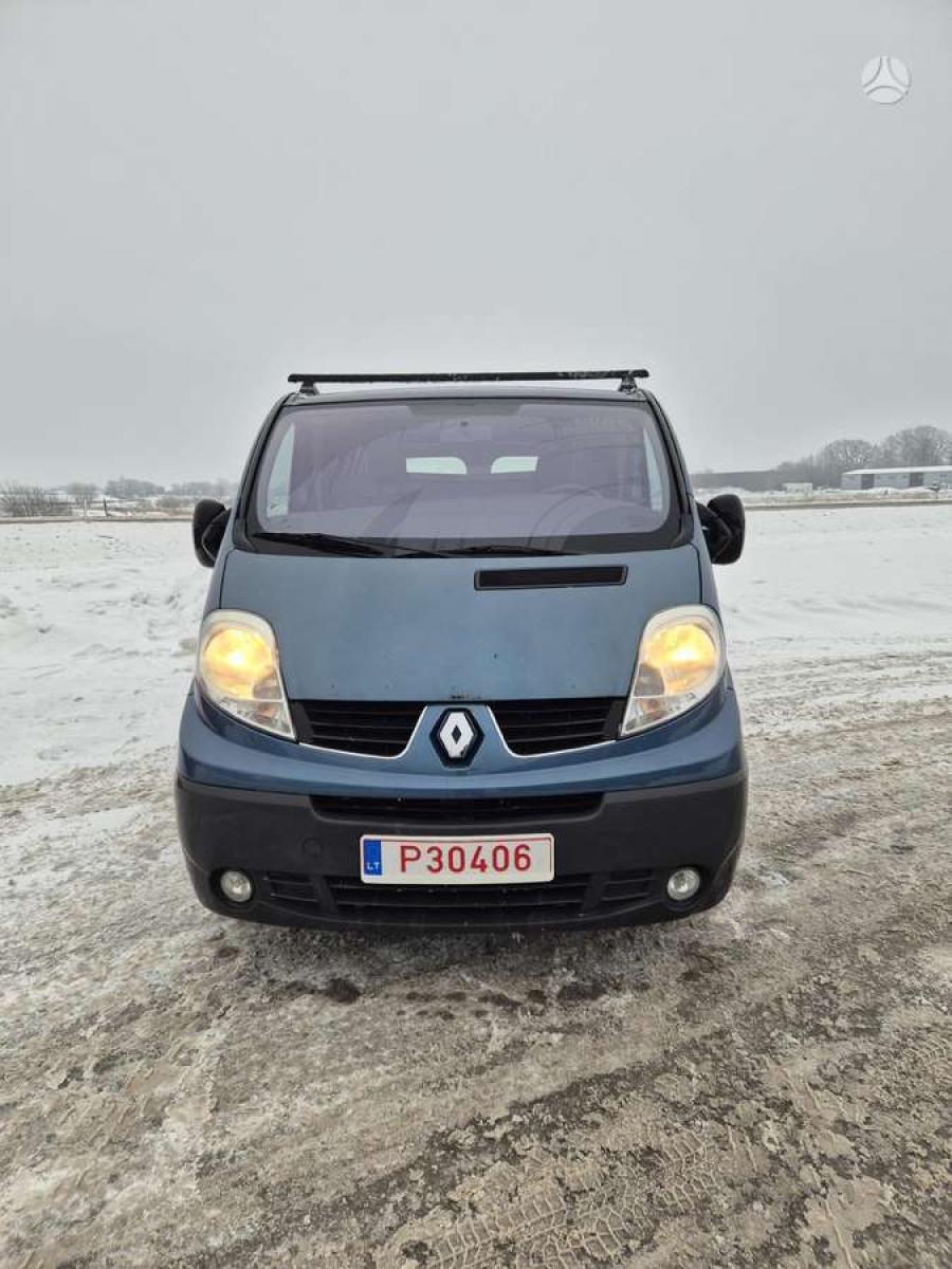 Zils Renault Trafic 2009 Kauņa, ar dzinēja tilpumu 2.50 L un nobraukumu 290 tūkst. km par 4900 €, foto 3 vietnē AUTOMOTO.COM.LV