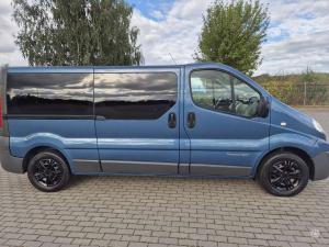 Zils Renault Trafic 2010 Marijampole, ar dzinēja tilpumu 2.00 L un nobraukumu 279 tūkst. km par 8600 €, foto 5 vietnē AUTOMOTO.COM.LV