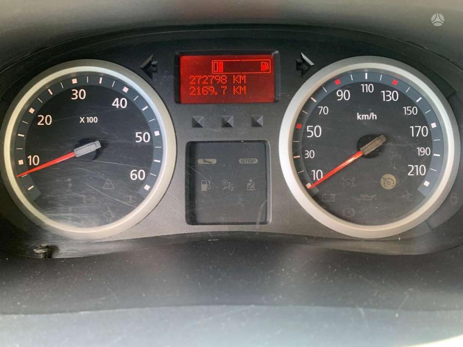 Blue Renault Trafic 2013 in Riga, with an engine capacity of 0.00 L and mileage of 272 thousand km for 7750 €, photo 12 on AUTOMOTO.COM.LV