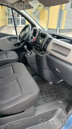 Zils Renault Trafic 2016 Bauska, ar dzinēja tilpumu 1.60 L un nobraukumu 0 tūkst. km par 6990 €, foto 6 vietnē AUTOMOTO.COM.LV