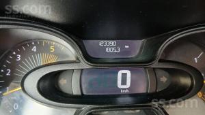 Zils Renault Trafic 2016 Bauska, ar dzinēja tilpumu 1.60 L un nobraukumu 0 tūkst. km par 6990 €, foto 11 vietnē AUTOMOTO.COM.LV