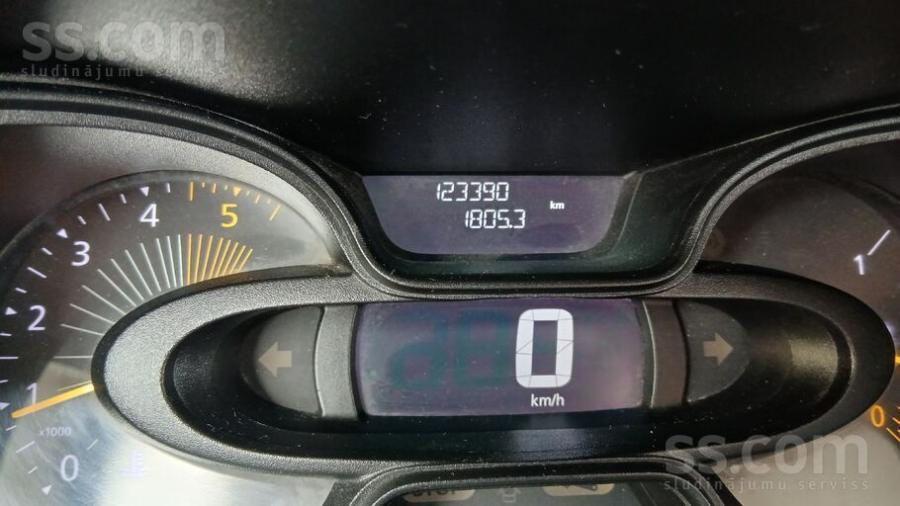 Zils Renault Trafic 2016 Bauska, ar dzinēja tilpumu 1.60 L un nobraukumu 0 tūkst. km par 6990 €, foto 11 vietnē AUTOMOTO.COM.LV