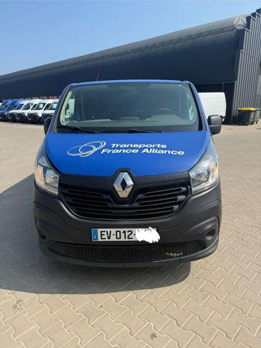 Zils Renault Trafic 2018 Kauņa, ar dzinēja tilpumu 1.60 L un nobraukumu 327 tūkst. km par 2950 €, foto 6 vietnē AUTOMOTO.COM.LV