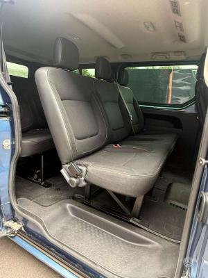 Zils Renault Trafic 2019 Viļņa, ar dzinēja tilpumu 2.00 L un nobraukumu 374 tūkst. km par 13000 €, foto 4 vietnē AUTOMOTO.COM.LV