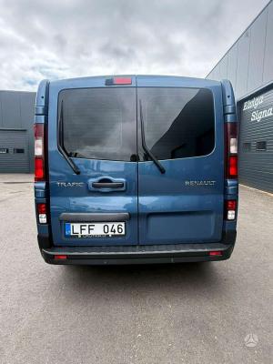 Zils Renault Trafic 2019 Viļņa, ar dzinēja tilpumu 2.00 L un nobraukumu 374 tūkst. km par 13000 €, foto 5 vietnē AUTOMOTO.COM.LV