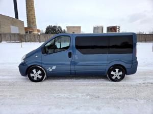 Zils Renault Trafic 2004 Viļņa, ar dzinēja tilpumu 2.50 L un nobraukumu 198 tūkst. km par 6300 €, foto 4 vietnē AUTOMOTO.COM.LV