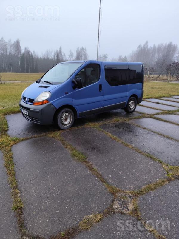 Zils Renault Trafic 2005 Kuldīga, ar dzinēja tilpumu 1.90 L un nobraukumu 385 tūkst. km par 2650 €, foto 3 vietnē AUTOMOTO.COM.LV