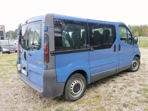 Zils Renault Trafic 2005 Kuldīga, ar dzinēja tilpumu 1.90 L un nobraukumu 422 tūkst. km par 3700 €, foto 3 vietnē AUTOMOTO.COM.LV
