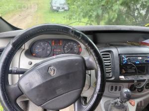 Blue Renault Trafic 2005 in Rezekne, with an engine capacity of 1.90 L and mileage of 571 thousand km for 1500 €, photo 4 on AUTOMOTO.COM.LV
