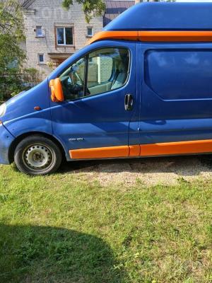 Zils Renault Trafic 2005 Rīga, ar dzinēja tilpumu 1.90 L un nobraukumu 270 tūkst. km par 2400 €, foto 4 vietnē AUTOMOTO.COM.LV