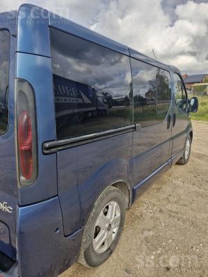 Zils Renault Trafic 2005 Rēzekne, ar dzinēja tilpumu 1.90 L un nobraukumu 309 tūkst. km par 5500 €, foto 6 vietnē AUTOMOTO.COM.LV