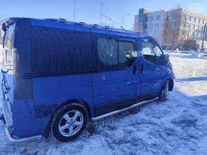 Blue Renault Trafic 2006 in Kaunas, with an engine capacity of 1.90 L and mileage of 255 thousand km for 6000 €, photo 11 on AUTOMOTO.COM.LV