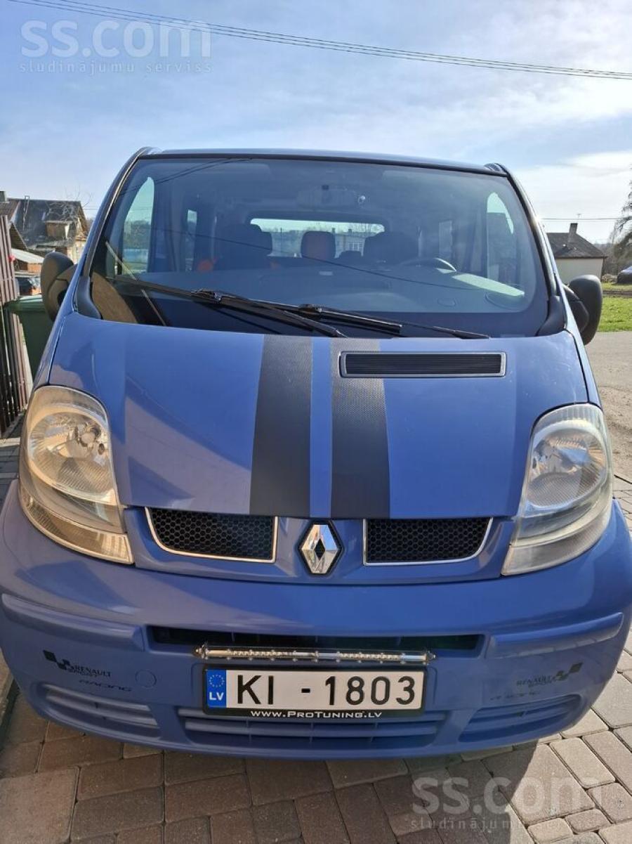 Zils Renault Trafic 2006 Ludza, ar dzinēja tilpumu 1.90 L un nobraukumu 463 tūkst. km par 4200 €, foto 16 vietnē AUTOMOTO.COM.LV