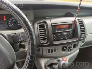 Zils Renault Trafic 2006 Ludza, ar dzinēja tilpumu 1.90 L un nobraukumu 308 tūkst. km par 6200 €, foto 18 vietnē AUTOMOTO.COM.LV