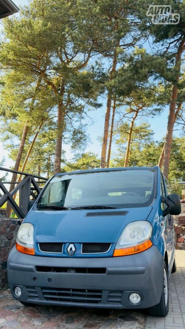 Blue Renault Trafic 2006 in Klaipeda, with an engine capacity of 1.90 L and mileage of 375 thousand km for 4000 €, photo 2 on AUTOMOTO.COM.LV
