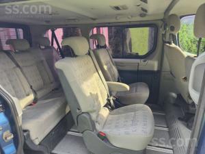 Blue Renault Trafic 2006 in Riga, with an engine capacity of 2.50 L and mileage of 383 thousand km for 6200 €, photo 8 on AUTOMOTO.COM.LV
