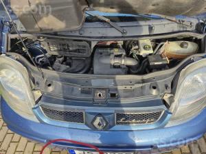 Blue Renault Trafic 2006 in Riga, with an engine capacity of 2.50 L and mileage of 383 thousand km for 6200 €, photo 9 on AUTOMOTO.COM.LV
