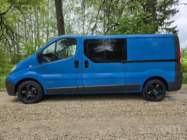 Zils Renault Trafic 2007 Ludza, ar dzinēja tilpumu 2.50 L un nobraukumu 385 tūkst. km par 4200 €, foto 2 vietnē AUTOMOTO.COM.LV
