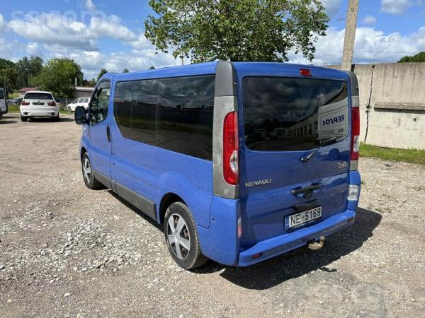 Zils Renault Trafic 2007 Rēzekne, ar dzinēja tilpumu 2.00 L un nobraukumu 0 tūkst. km par 5050 €, foto 4 vietnē AUTOMOTO.COM.LV