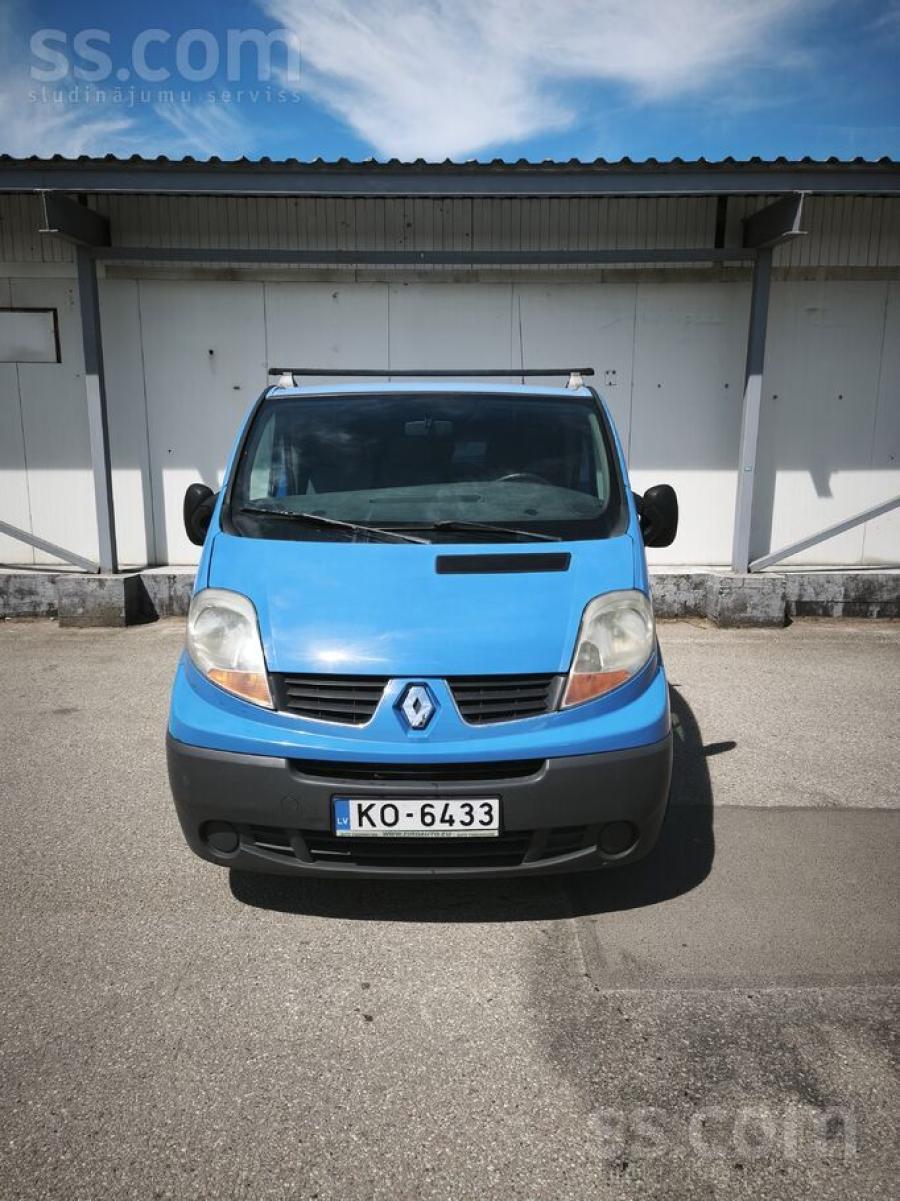 Blue Renault Trafic 2007 in Tukums, with an engine capacity of 2.00 L and mileage of 324 thousand km for 2390 €, photo 1 on AUTOMOTO.COM.LV