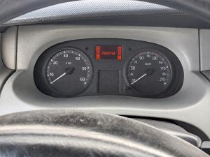 Zils Renault Trafic 2007 Tallina, ar dzinēja tilpumu 0.00 L un nobraukumu 289 tūkst. km par 3290 €, foto 6 vietnē AUTOMOTO.COM.LV