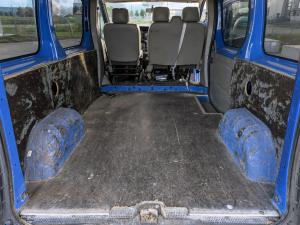 Zils Renault Trafic 2007 Tallina, ar dzinēja tilpumu 0.00 L un nobraukumu 289 tūkst. km par 3290 €, foto 18 vietnē AUTOMOTO.COM.LV