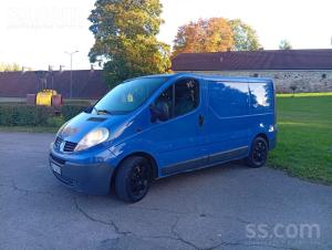 Zils Renault Trafic 2007 Tukums, ar dzinēja tilpumu 2.00 L un nobraukumu 330 tūkst. km par 4390 €, foto 3 vietnē AUTOMOTO.COM.LV