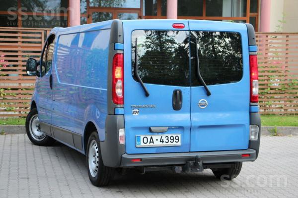 Zils Renault Trafic 2008 Rīga, ar dzinēja tilpumu 2.00 L un nobraukumu 345 tūkst. km par 4150 €, foto 4 vietnē AUTOMOTO.COM.LV