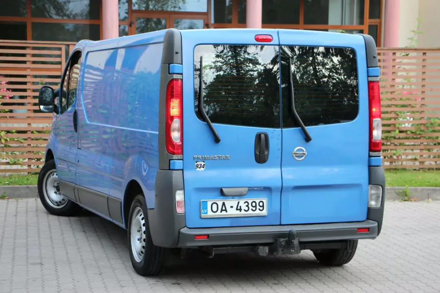 Zils Renault Trafic 2008 Mārupe, ar dzinēja tilpumu 2.00 L un nobraukumu 345 tūkst. km par 4150 €, foto 5 vietnē AUTOMOTO.COM.LV
