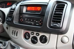 Zils Renault Trafic 2008 Mārupe, ar dzinēja tilpumu 2.00 L un nobraukumu 345 tūkst. km par 4150 €, foto 14 vietnē AUTOMOTO.COM.LV