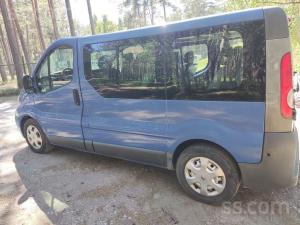 Blue Renault Trafic 2008 in Riga, with an engine capacity of 2.00 L and mileage of 395 thousand km for 5300 €, photo 6 on AUTOMOTO.COM.LV