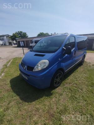Zils Renault Trafic 2008 Madona, ar dzinēja tilpumu 2.00 L un nobraukumu 326 tūkst. km par 4500 €, foto  vietnē AUTOMOTO.COM.LV
