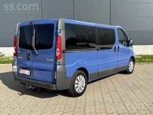 Zils Renault Trafic 2009 Rīga, ar dzinēja tilpumu 2.50 L un nobraukumu 165 tūkst. km par 5900 €, foto 5 vietnē AUTOMOTO.COM.LV
