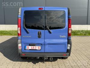 Zils Renault Trafic 2009 Rīga, ar dzinēja tilpumu 2.50 L un nobraukumu 165 tūkst. km par 5900 €, foto 6 vietnē AUTOMOTO.COM.LV